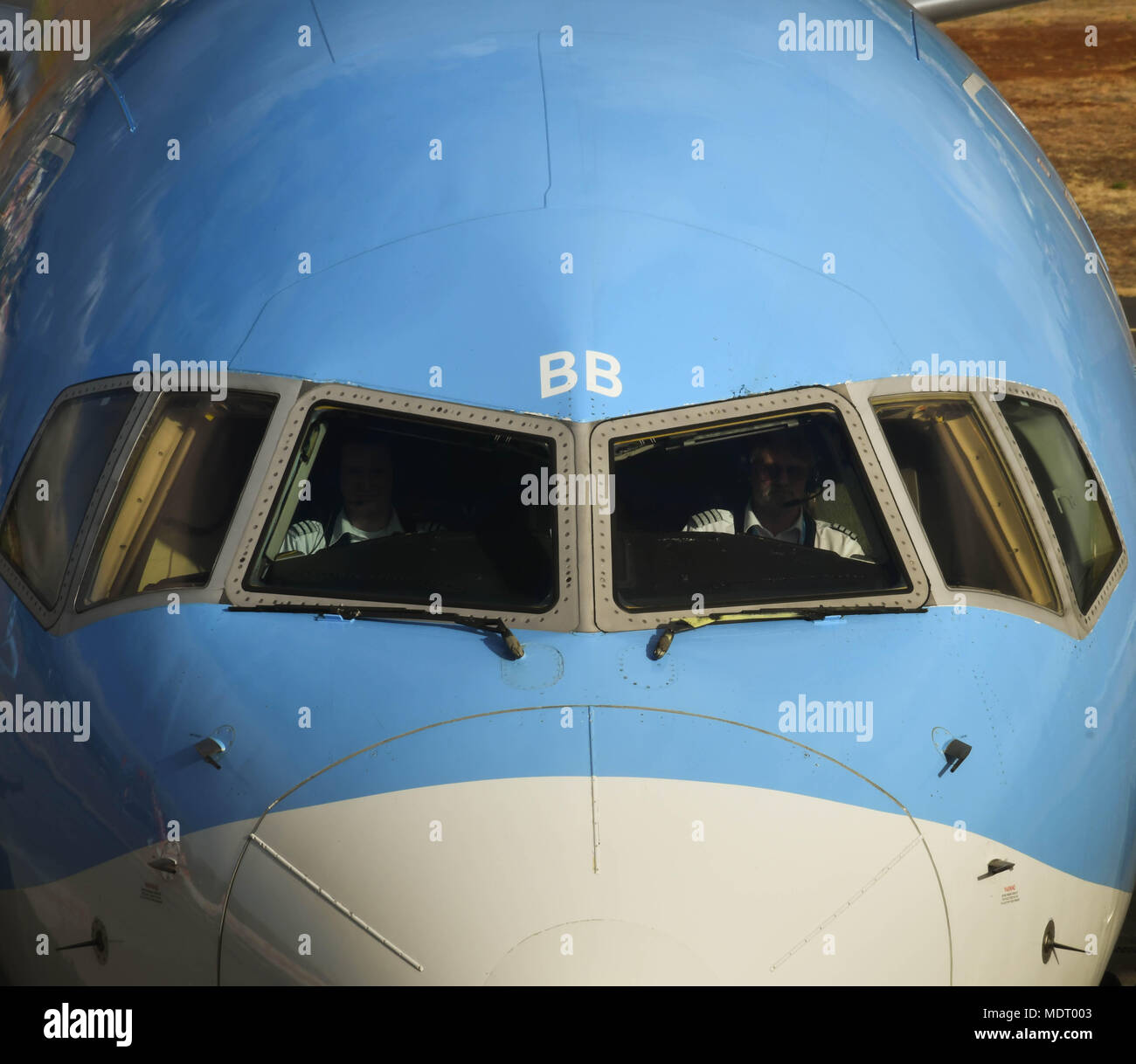 Close up of the nose and cockpit of a TUI Boeing 757 jet on arrival in ...