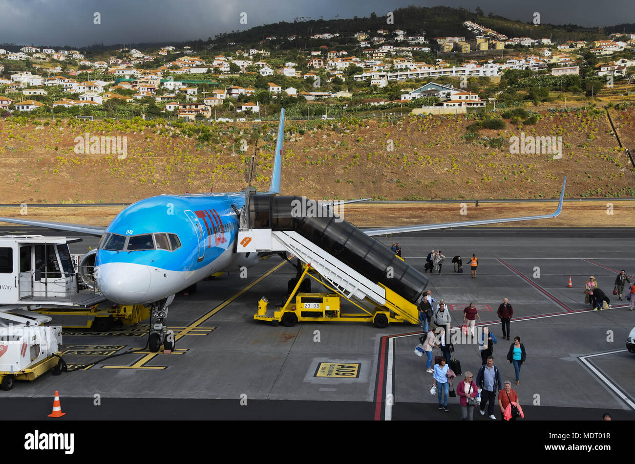 Passengers disembarking a TUI Boeing 757 holiday jet on arriving in ...