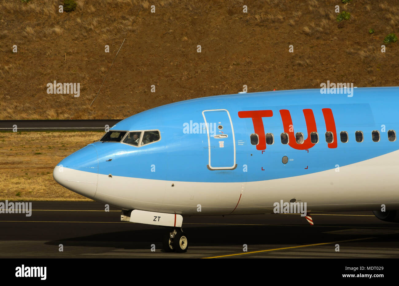 Close up tui boeing hi-res stock photography and images - Alamy