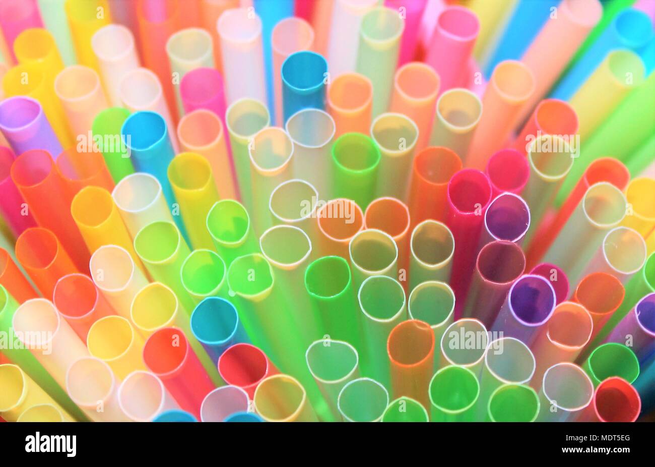 straw straws plastic drinking background colourful full screen ...