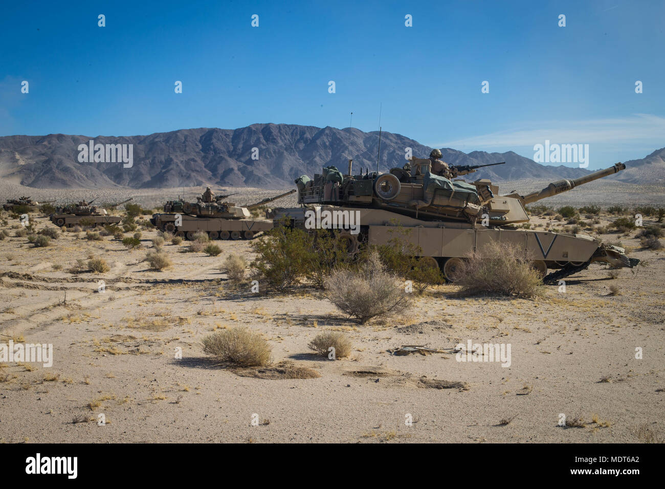 U.S. Marines with Charlie Company, 1st Tank Battalion, 1st Marine ...