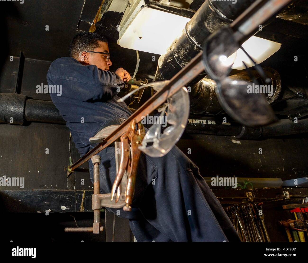 Us navy ship exhaust hi-res stock photography and images - Alamy