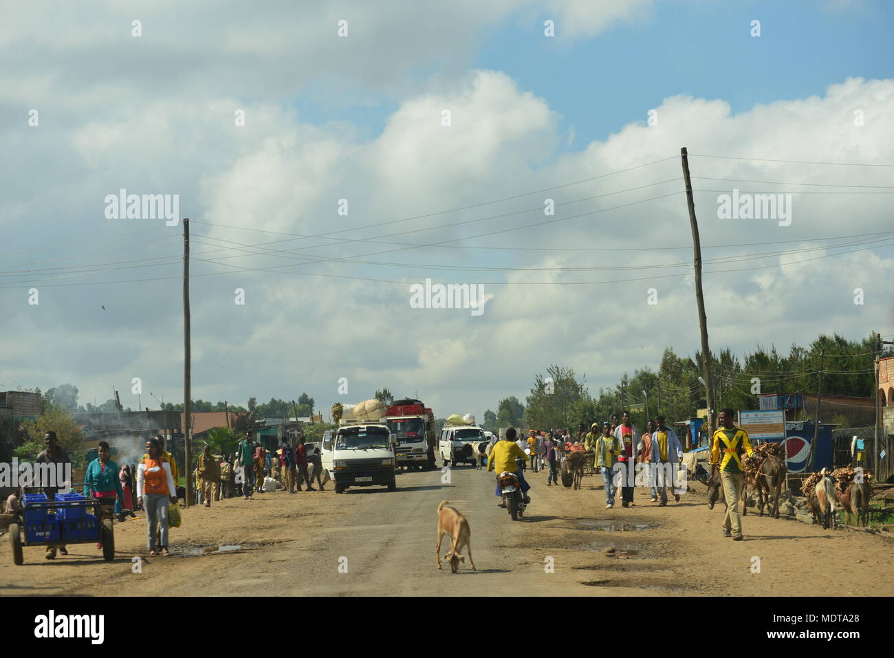 Road scene at Oromia, Ethiopia Stock Photo - Alamy