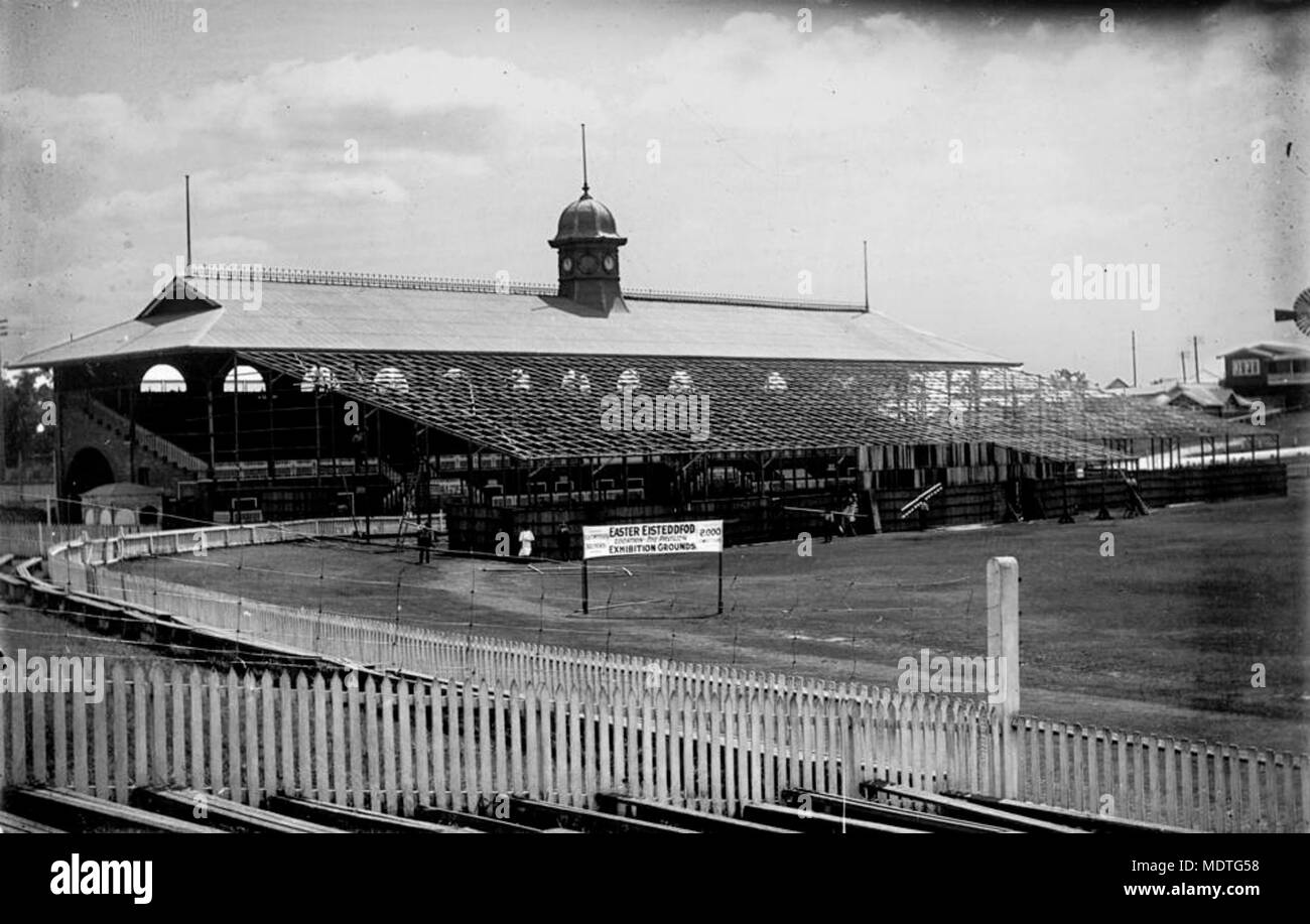 Construction at the main grandstand in preparation for the Easter Stock ...