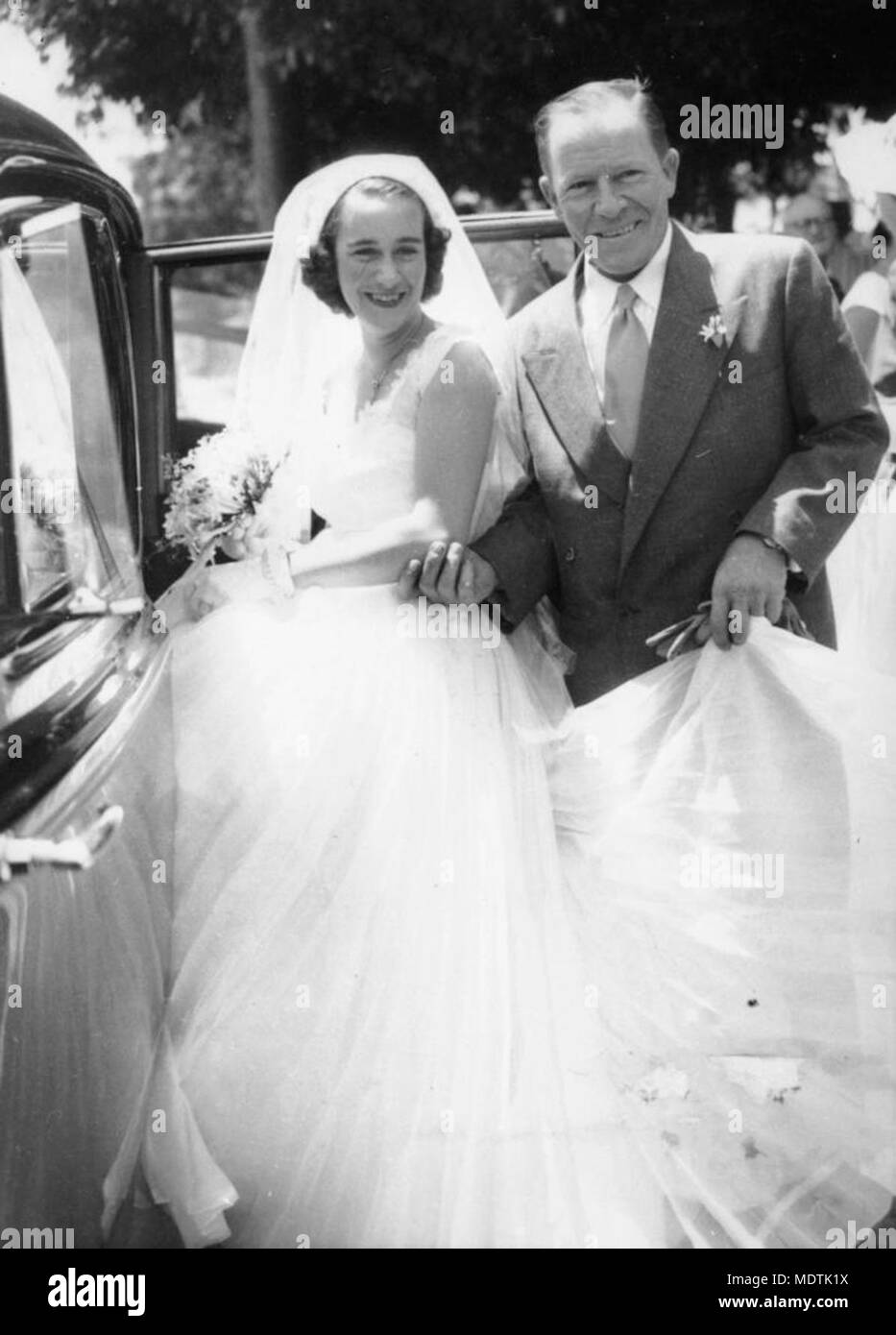 Tully wedding hi-res stock photography and images - Alamy