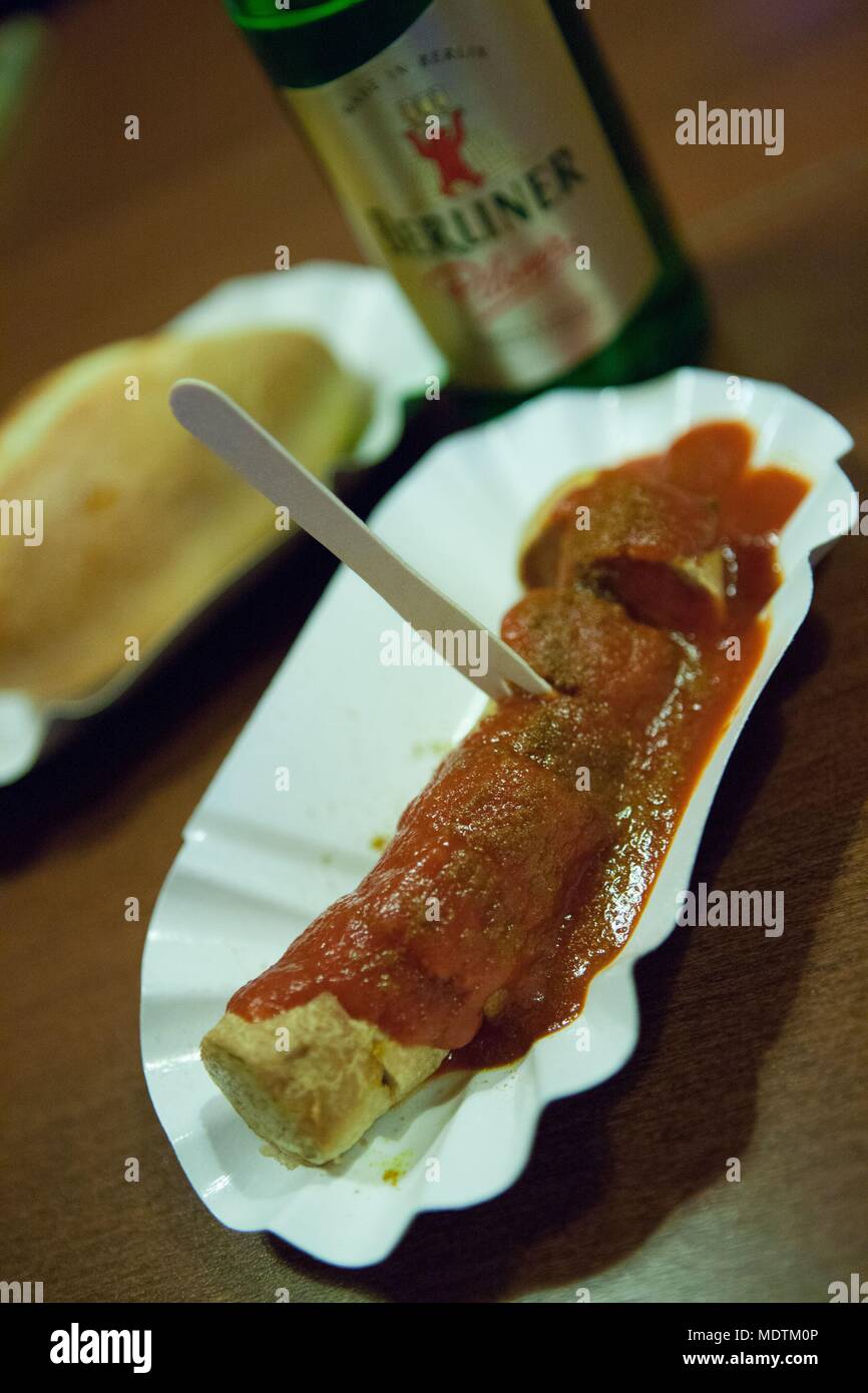 Germany, Berlin, Prenzlauer Berg, Kulturbrauerei, street food, Curry ...