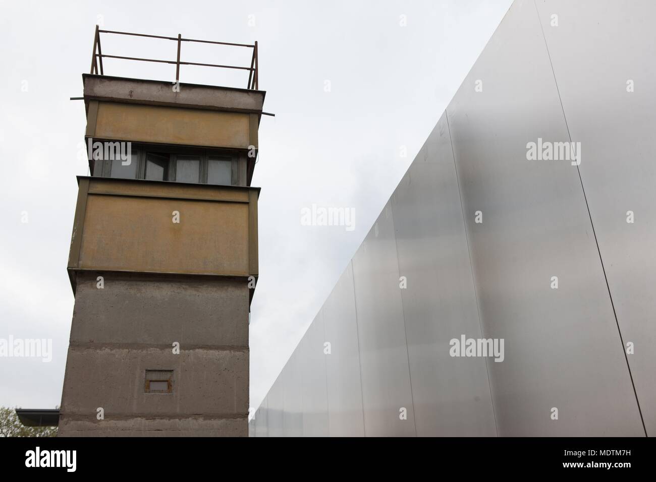 Germany, Berlin, Bernauer Strasse, Berlin wall, around the memorial ...