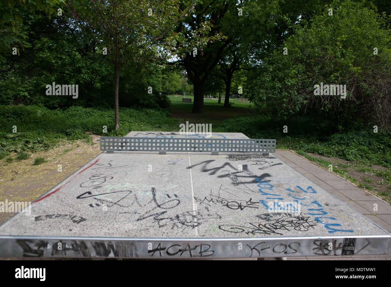 Germany, Berlin, Prenzlauer Berg, Mauer Park, ruins of the Berlin wall ...