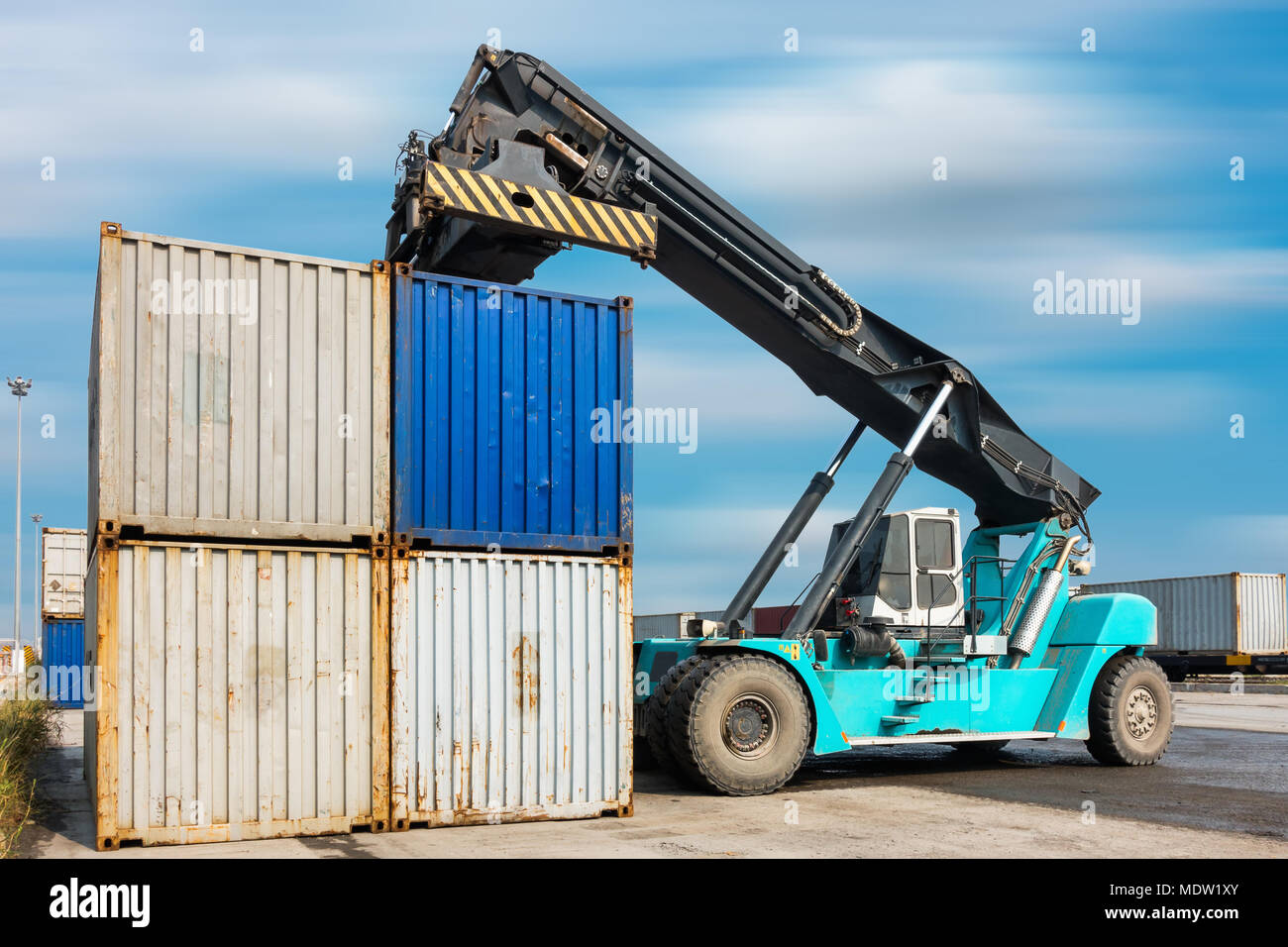 Crane lifting forklift truck hi-res stock photography and images - Alamy
