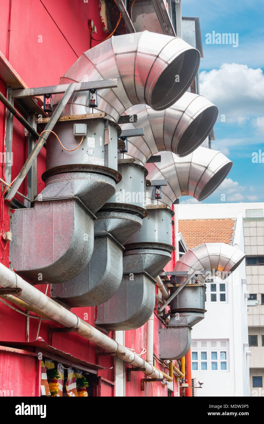 Hvac installation hi-res stock photography and images - Alamy