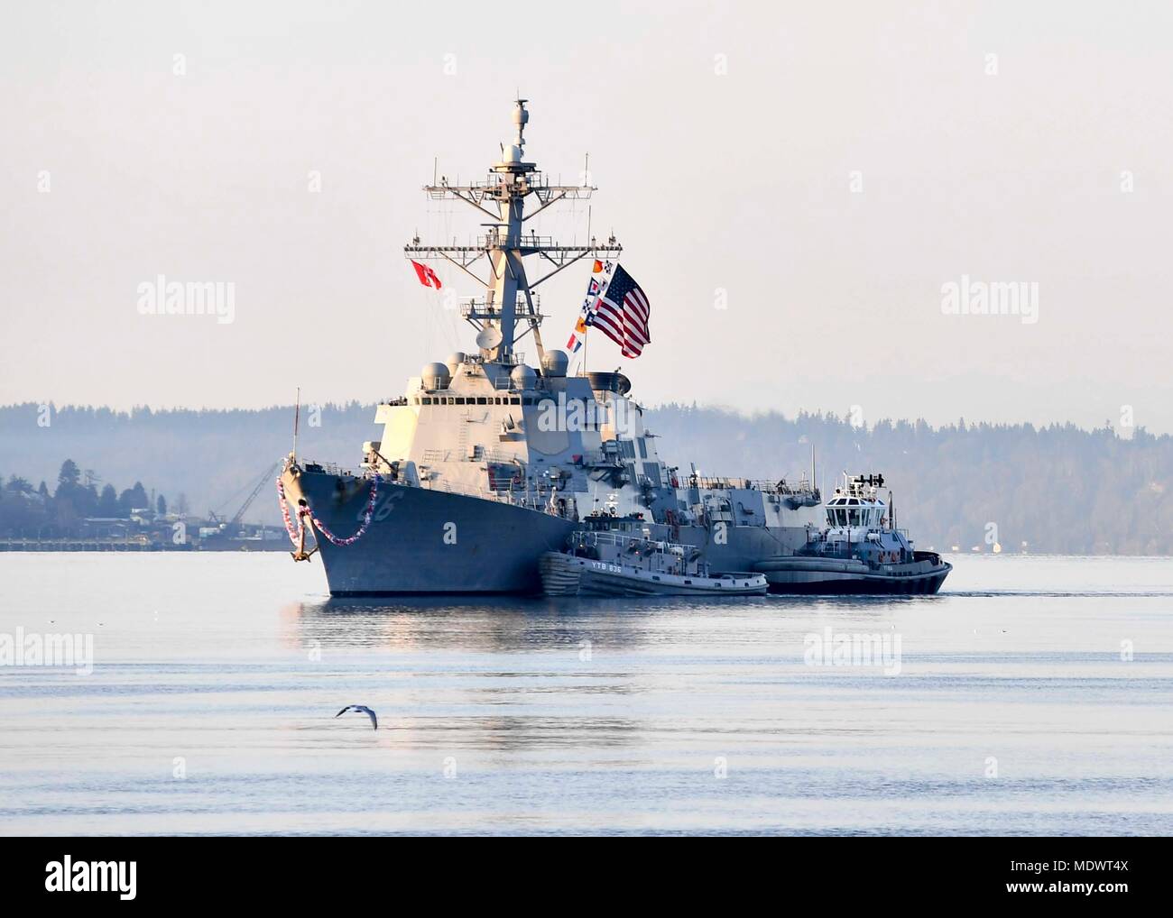 171210-N-WX604-0079 EVERETT, Wash. (Dec. 10, 2017) The Arleigh Burke ...