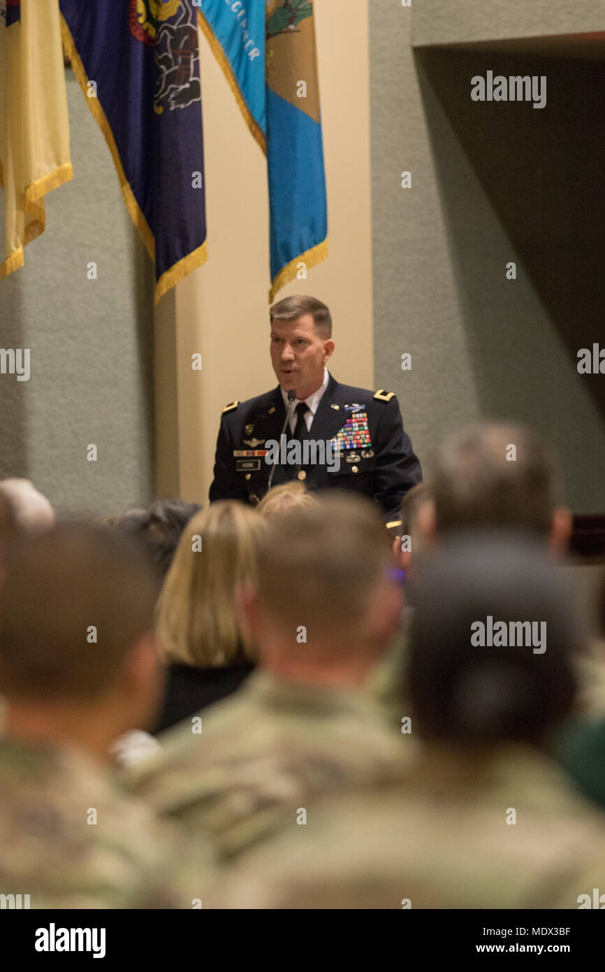Brig. Gen. David M. Hodne, deputy commander of 4th Infantry Division ...