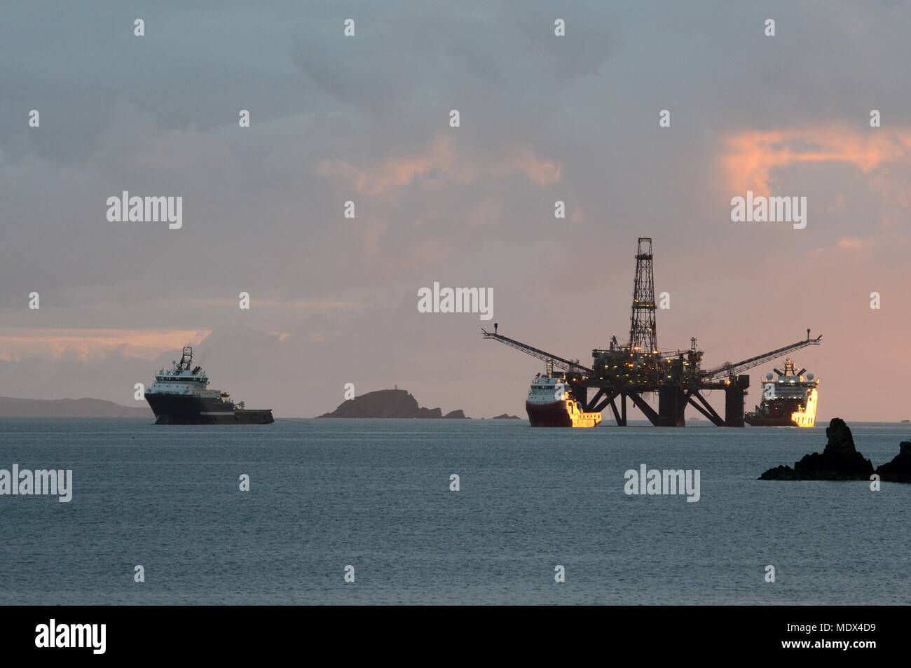 Buchan Alpha oil rig coming into to Lerwick Shetland for ...