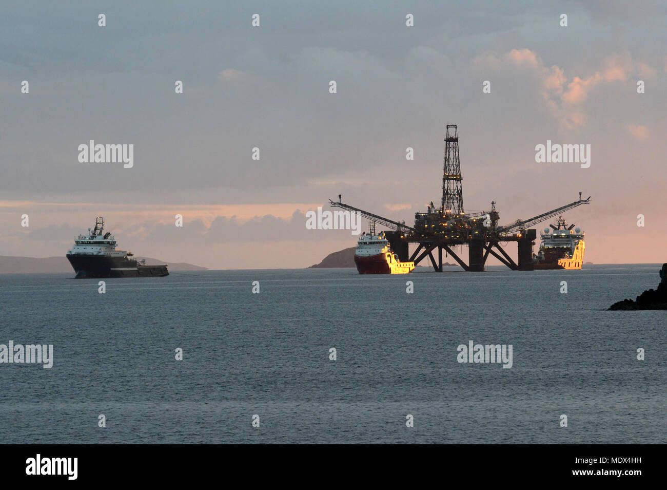 Buchan Alpha oil rig coming into to Lerwick Shetland for ...