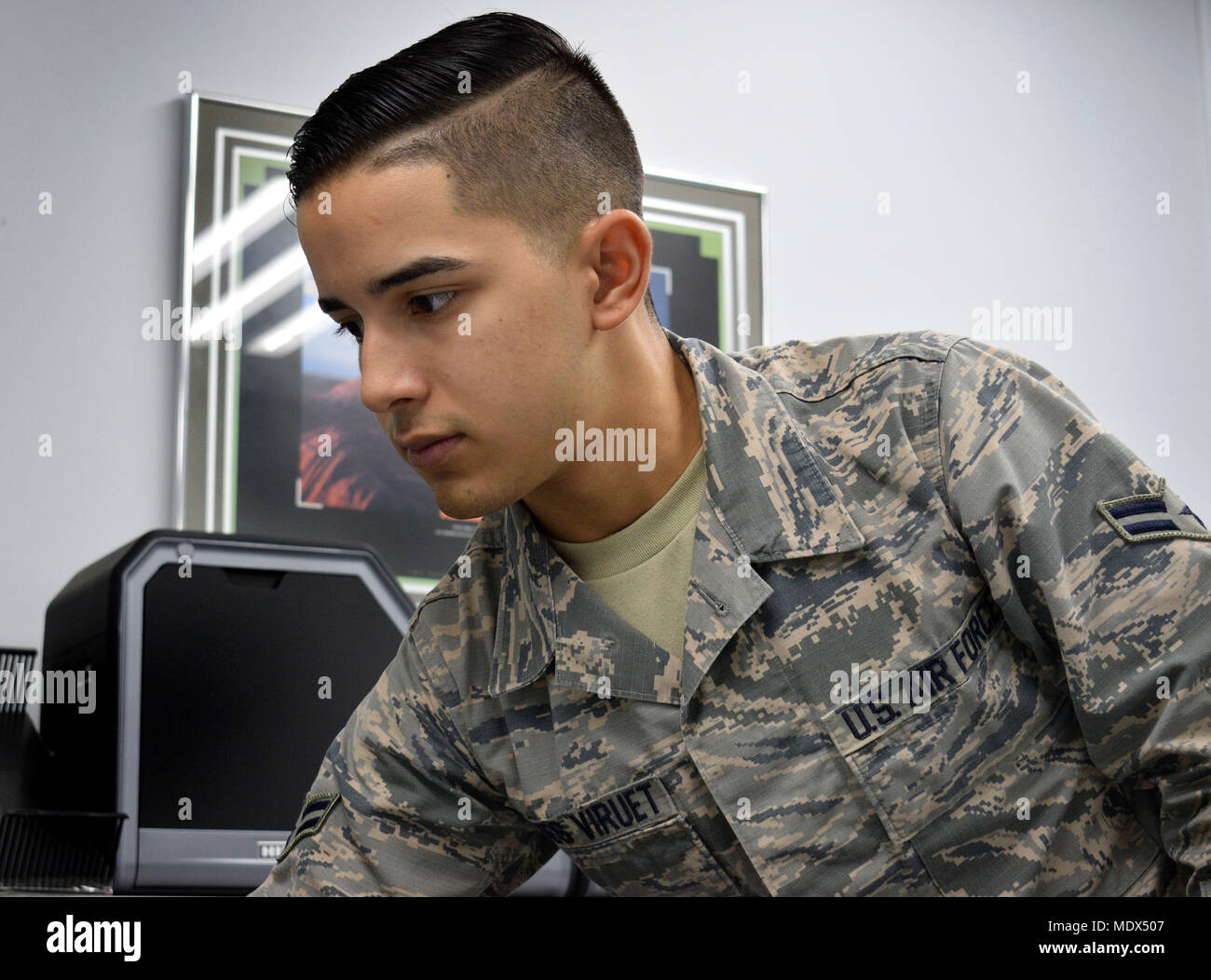 Angel muniz hi-res stock photography and images - Alamy