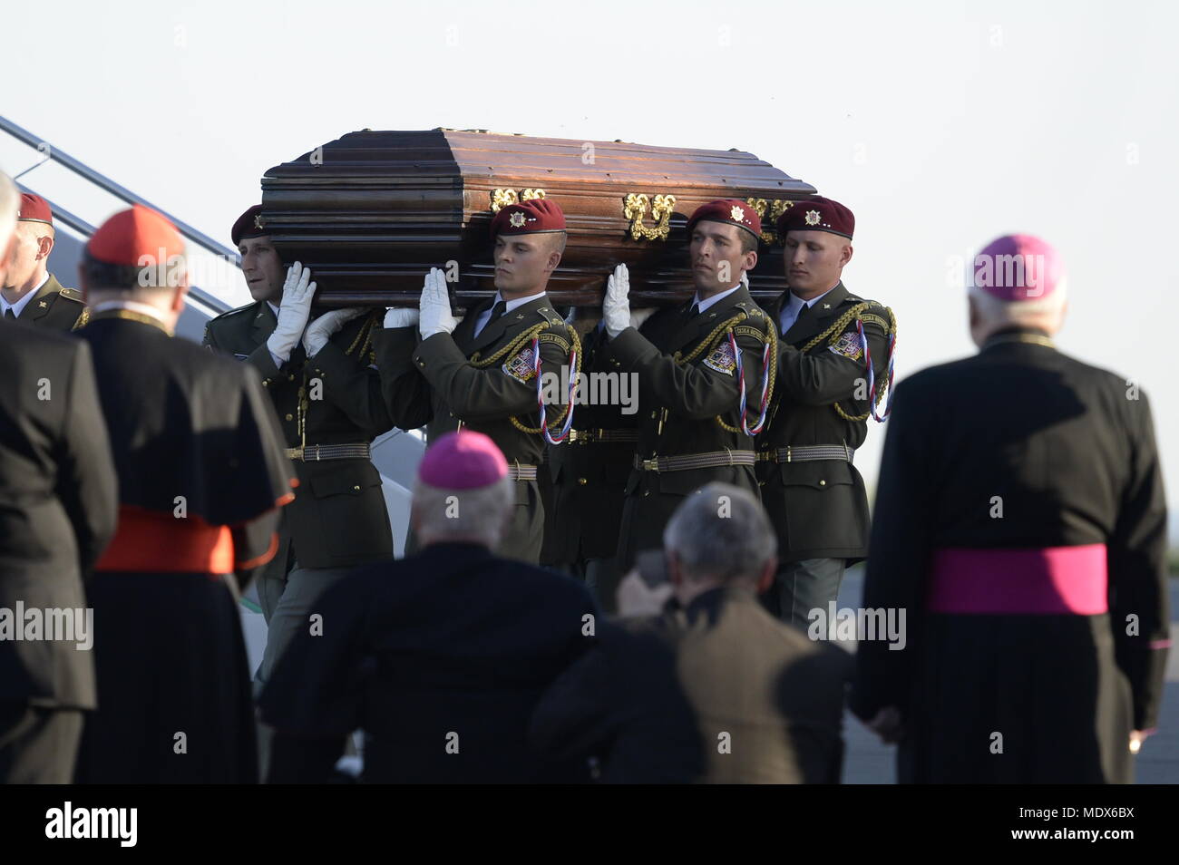 Prague, Czech Republic. 20th Apr, 2018. The bells across the country ...