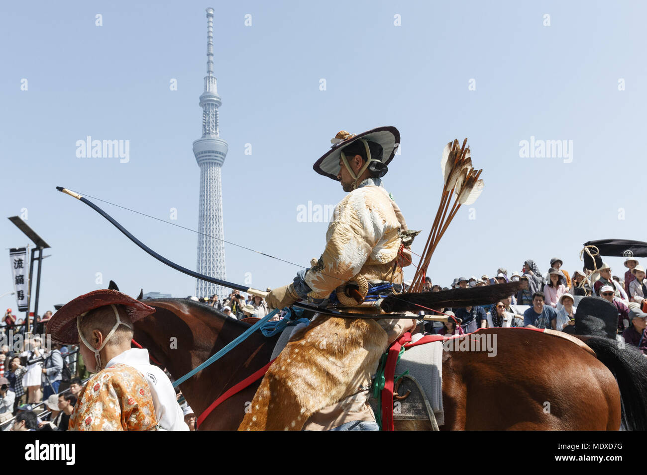 Tokyo, Japan. 21st Apr, 2018. A mounted archer wearing traditional ...