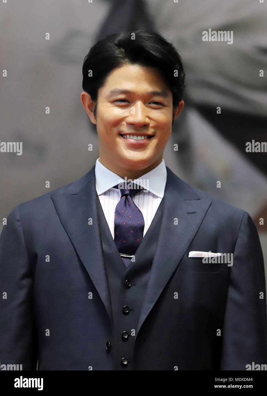 Ryohei Suzuki Shirtless