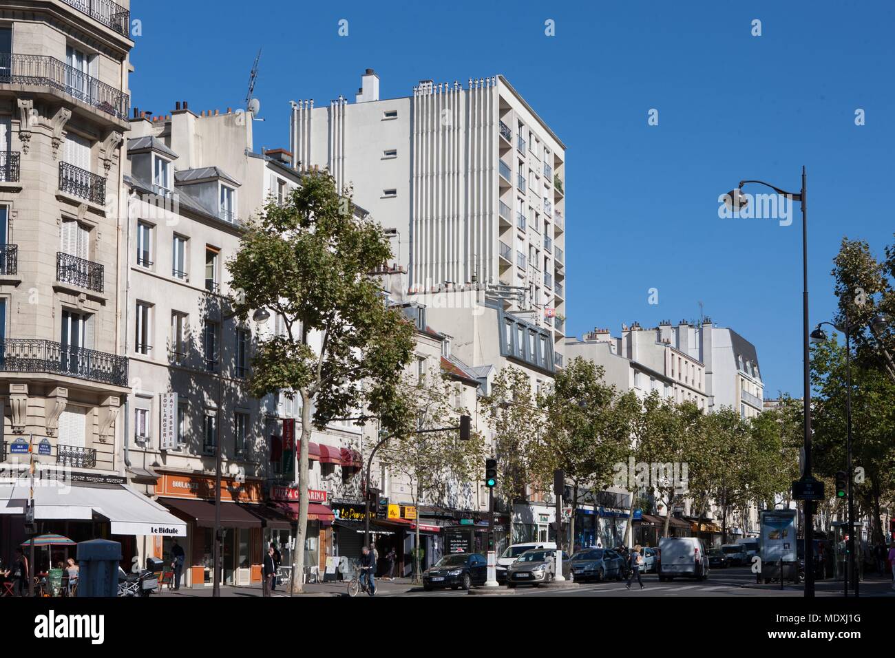 Paris, rue du faubourg Saint-Antoine, facades Stock Photo - Alamy
