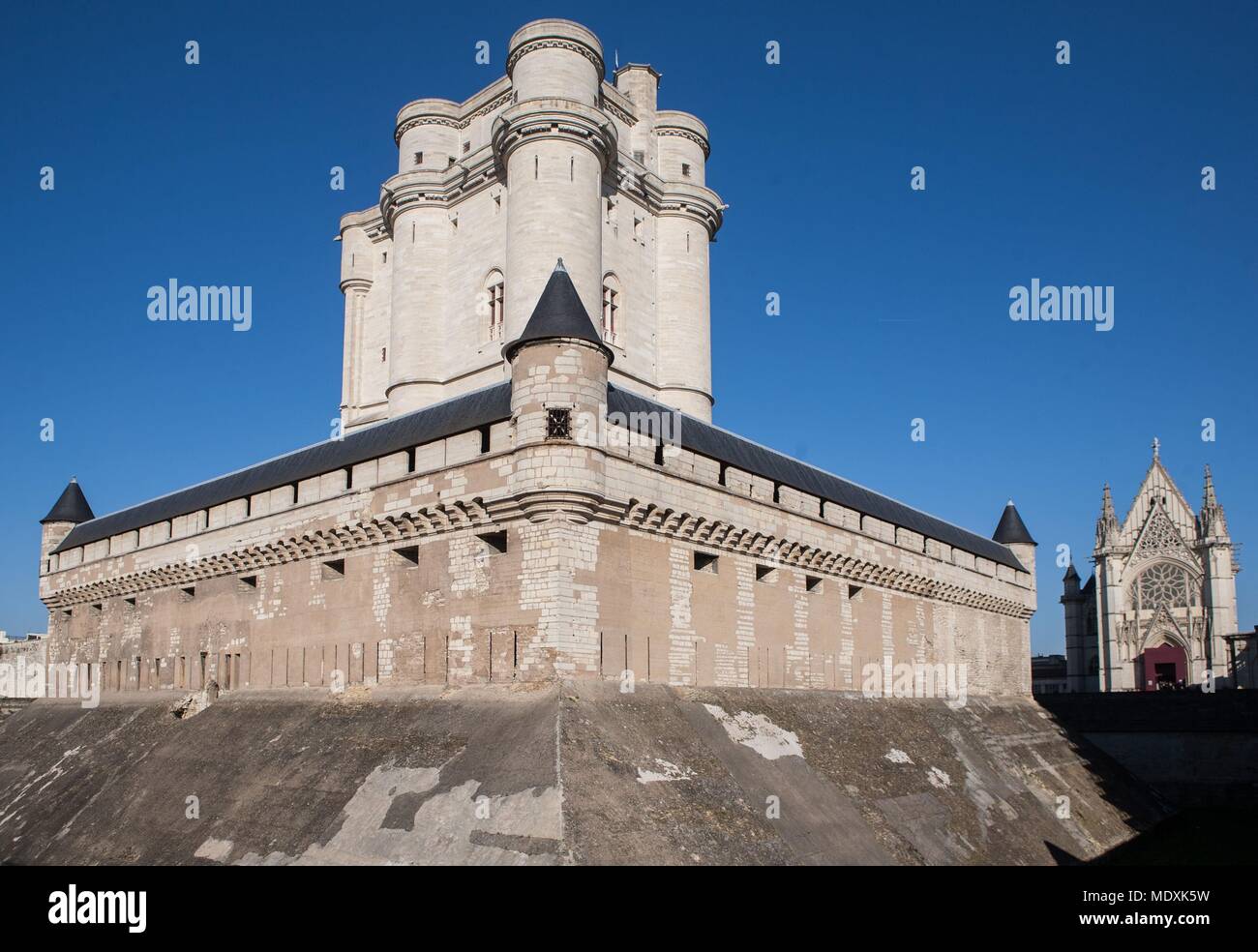 Chateau de vincennes hi-res stock photography and images - Alamy