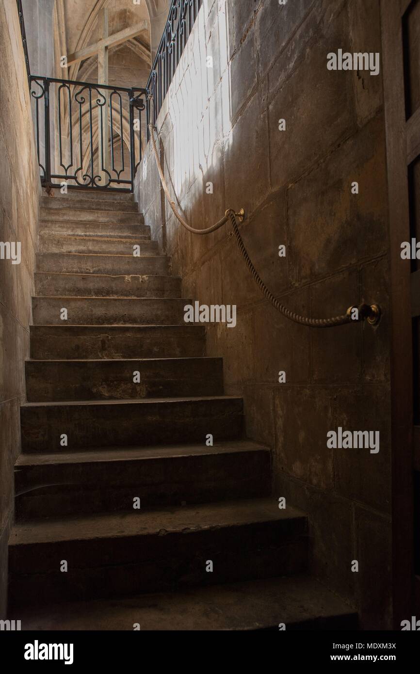 Saint martin crypt hi-res stock photography and images - Alamy