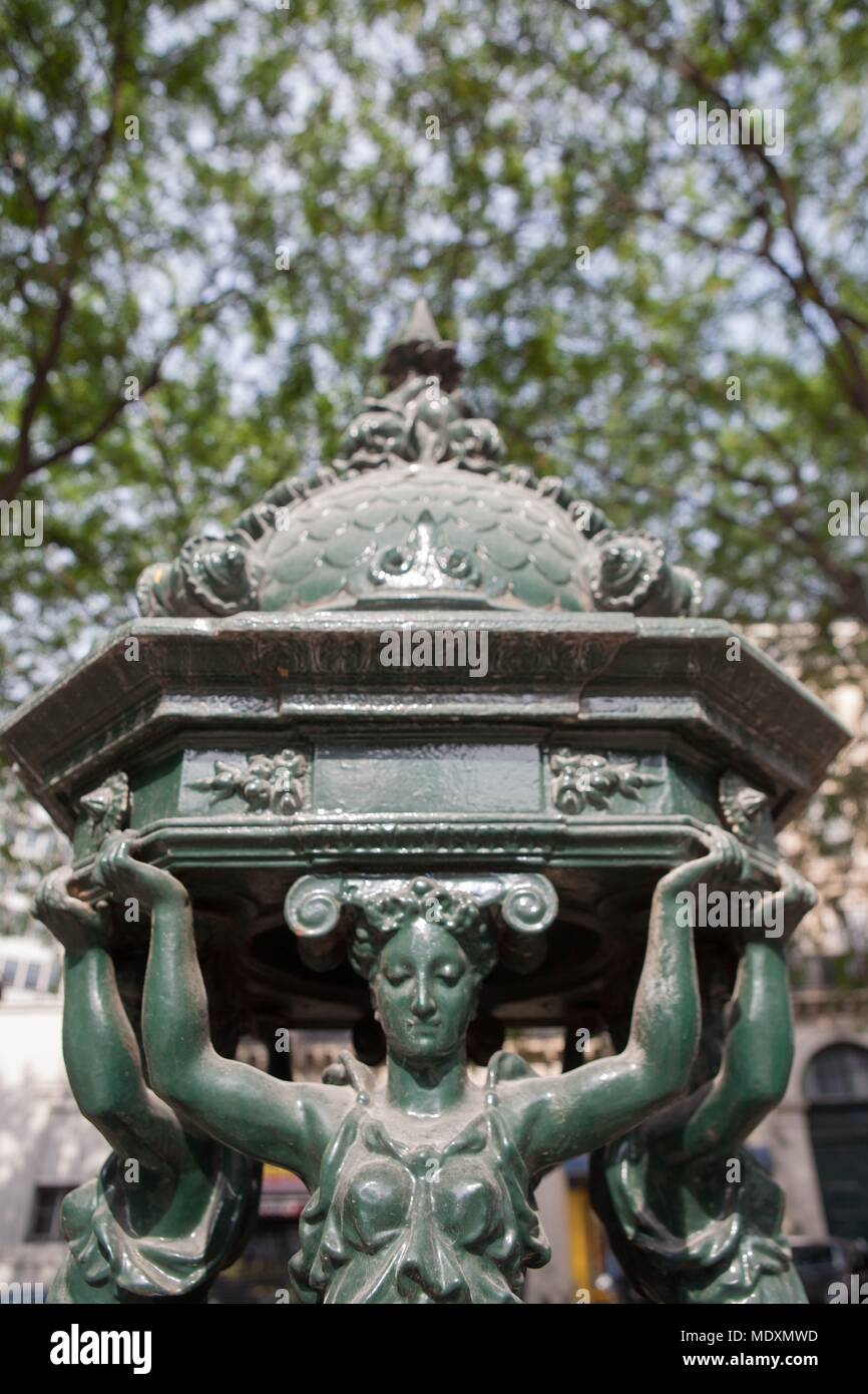 Advertising column colonne morris hi-res stock photography and images ...