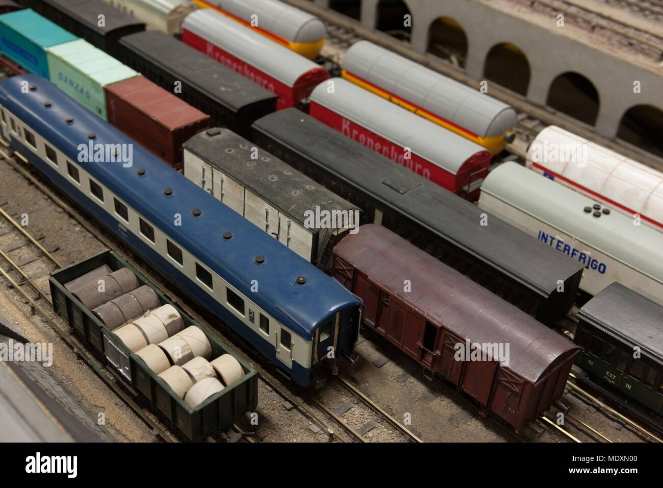 Paris, Gare de l'Est, underground, IFAC, train scale modelling Stock ...