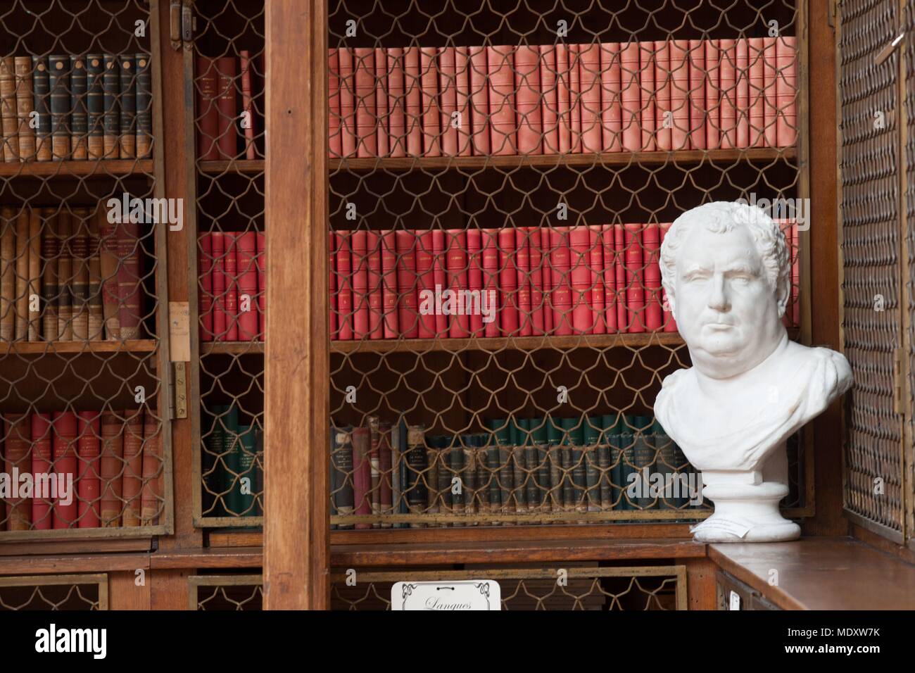 Lycee france and library hi-res stock photography and images - Alamy