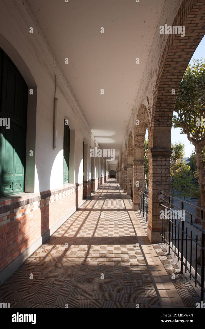 Paris, 71 rue du ranelagh, lycee moliere, courtyard and galleries Stock ...