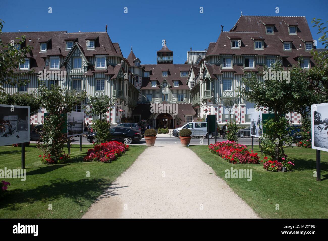 Normandy barrier hi-res stock photography and images - Alamy