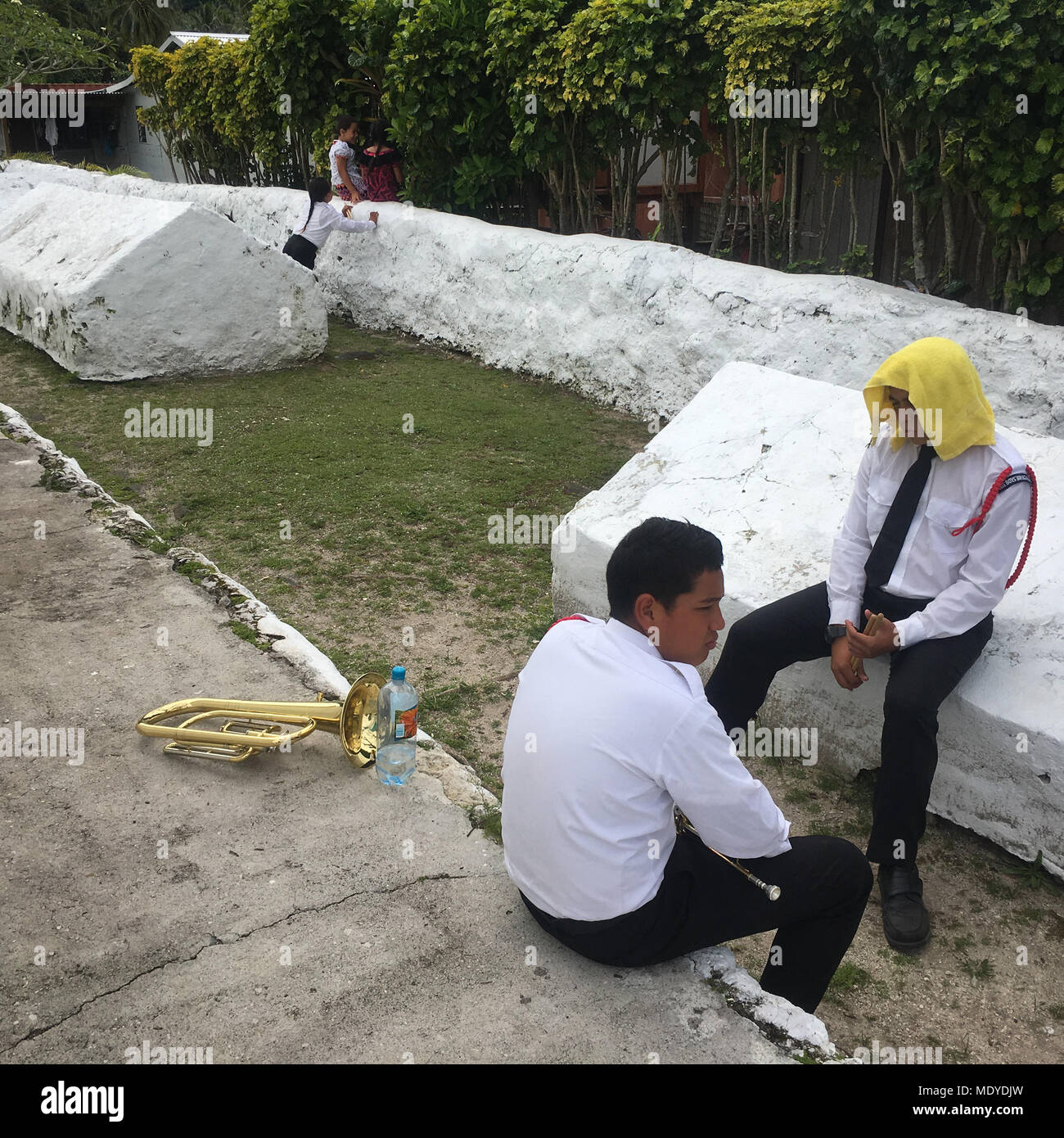 Cook islands men hi-res stock photography and images - Alamy