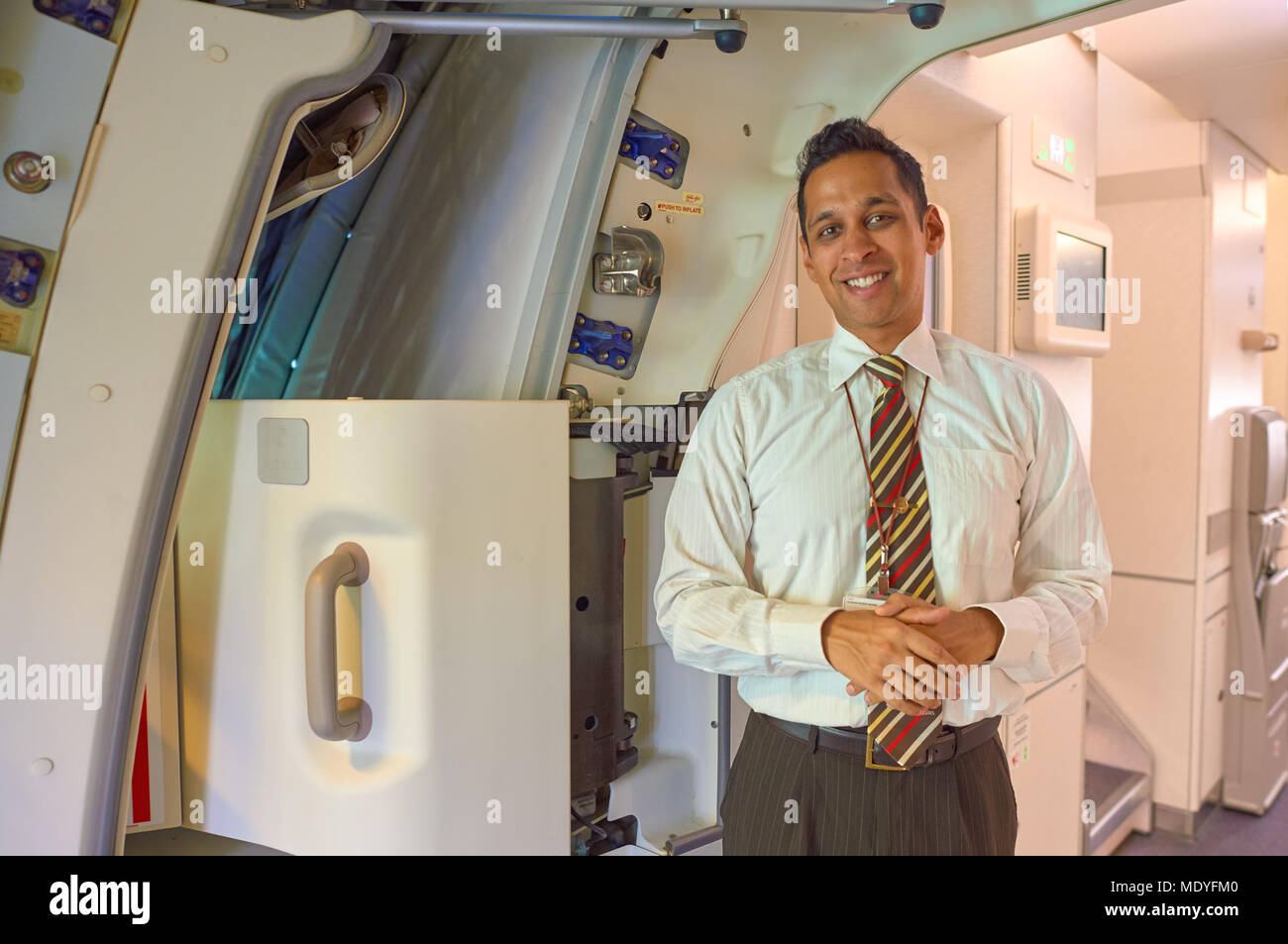 Emirates cabin crew hi-res stock photography and images - Alamy