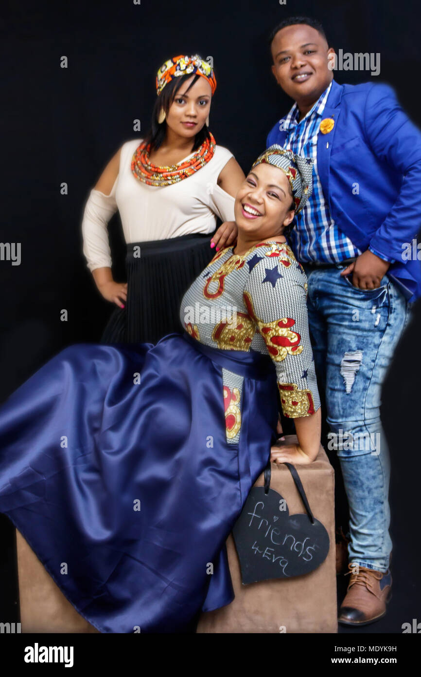 Shwe shwe patterns hi-res stock photography and images - Alamy