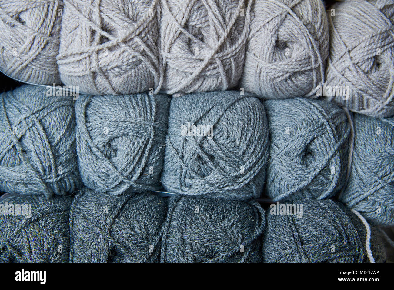 Tangles threads hi-res stock photography and images - Alamy