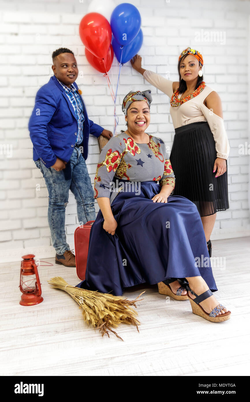 Shwe shwe patterns hi-res stock photography and images - Alamy