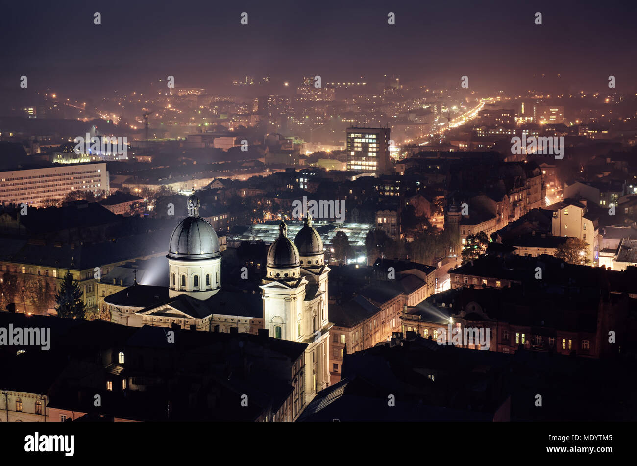 Lviv ratusha hi-res stock photography and images - Alamy