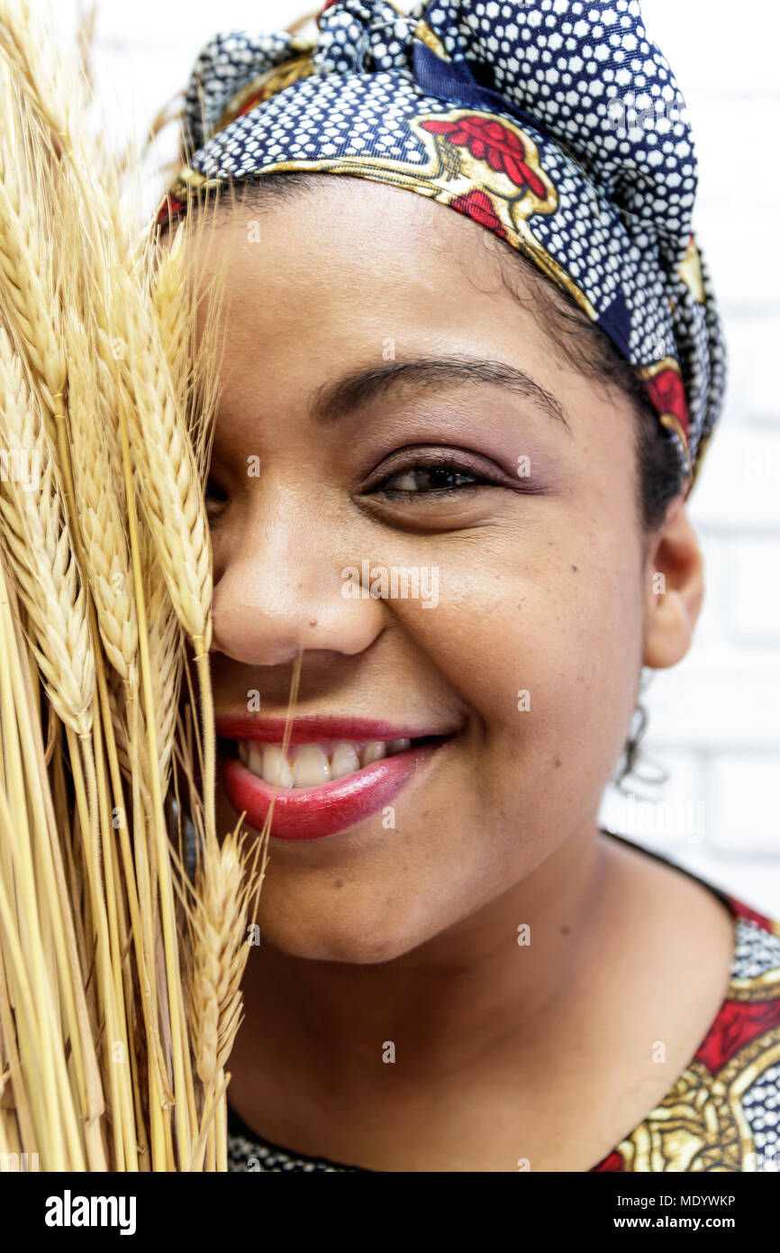 Modern African people Stock Photo - Alamy