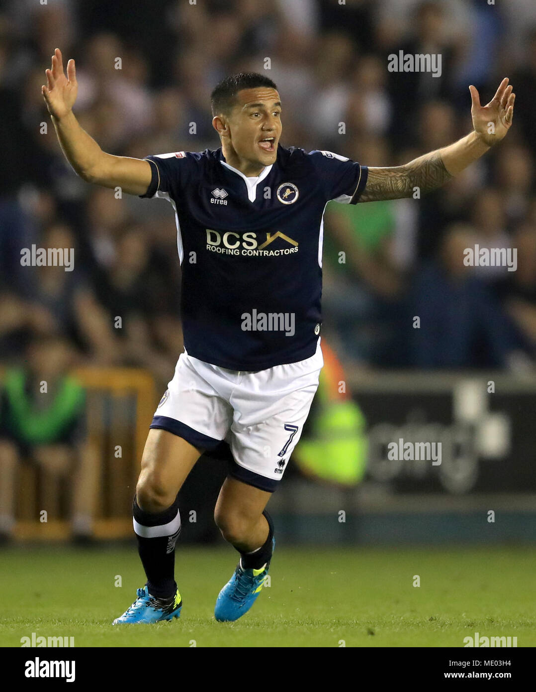 Millwall's Tim Cahill during the Sky Bet Championship match at the New ...