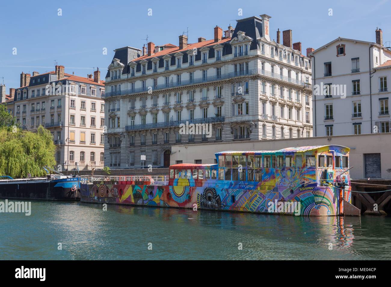 Barge With Street Art High Resolution Stock Photography and Images - Alamy