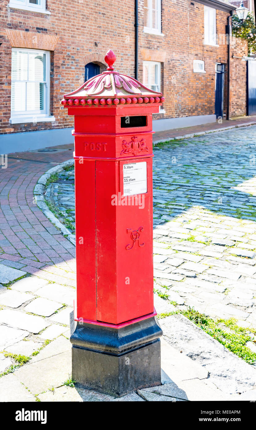 Victorian postboxes hi-res stock photography and images - Alamy