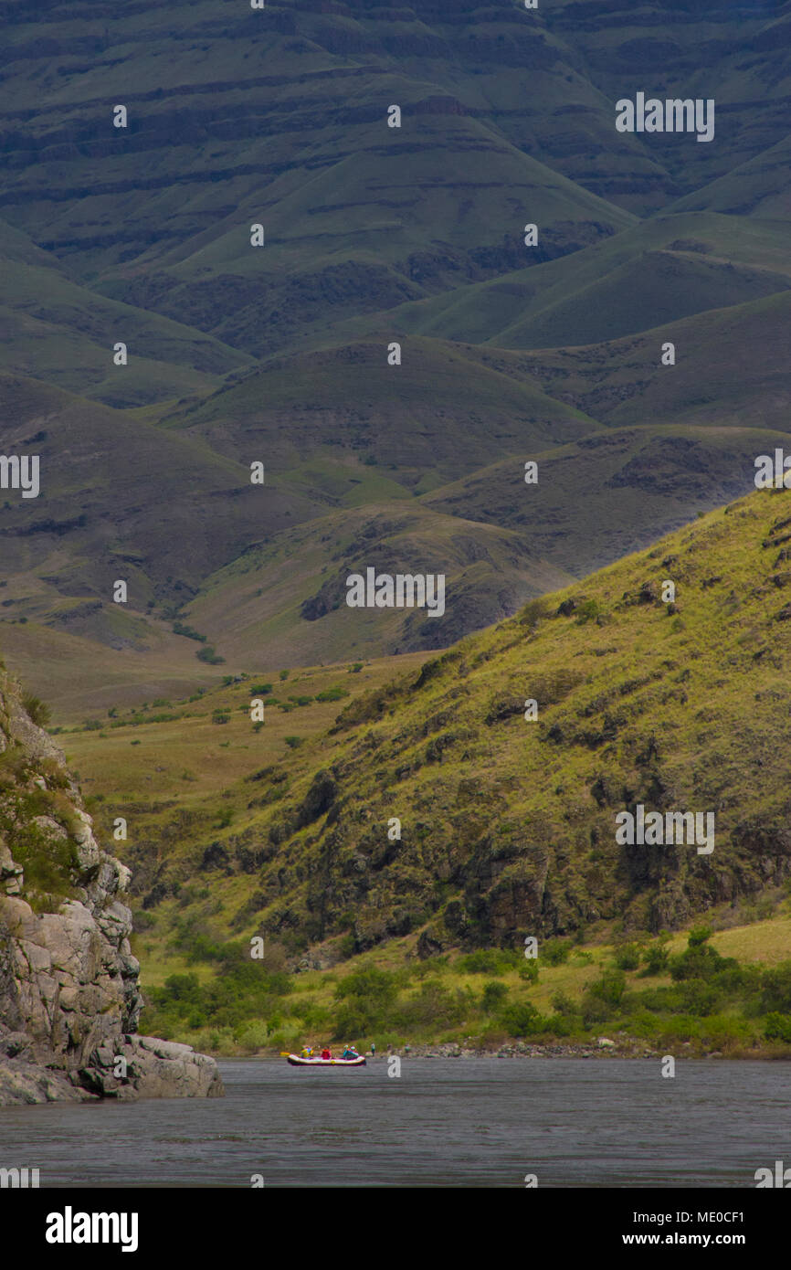 Hells Canyon, Snake River, deepest gorge in North America (7900 feet ...