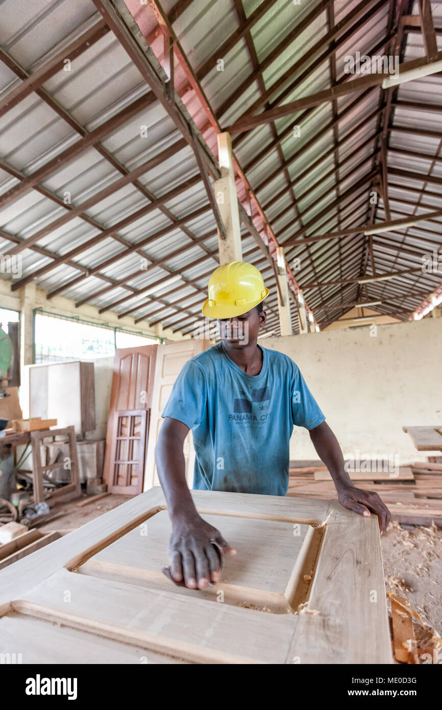 African carpenter door hi-res stock photography and images - Alamy