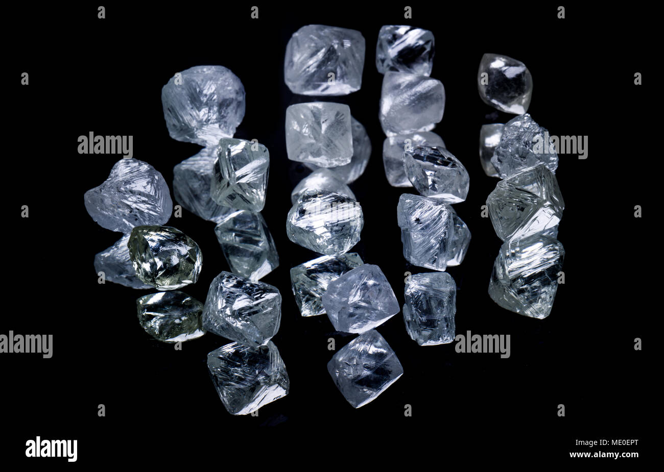 Unprocessed diamonds hi-res stock photography and images - Alamy