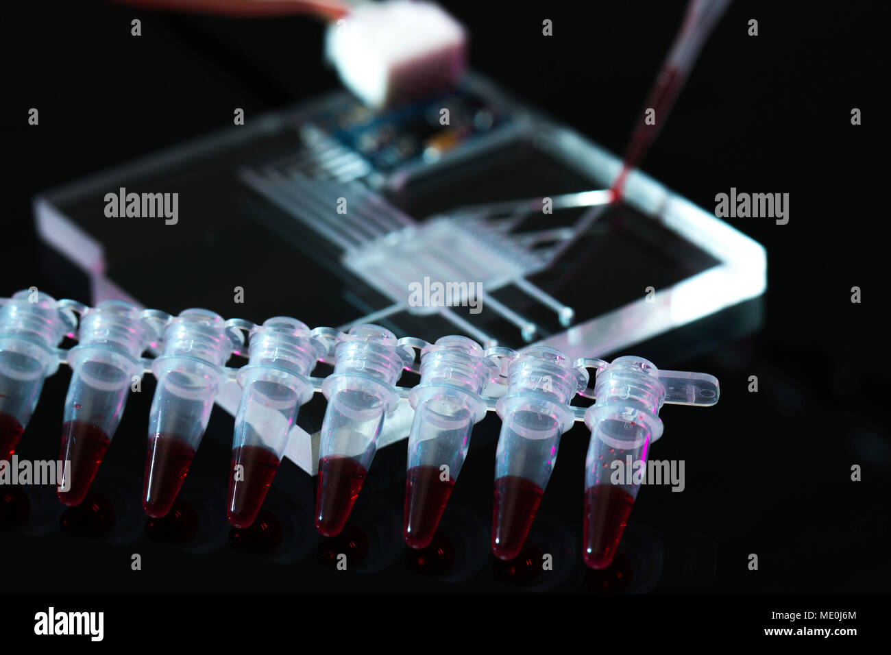 Lab on a chip (LOC Stock Photo - Alamy