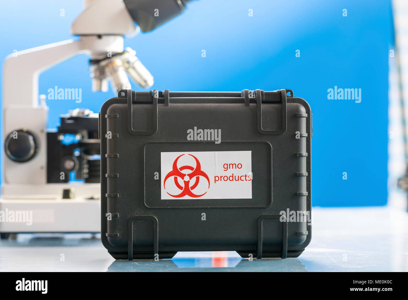 Medicine microbe microbiology hi-res stock photography and images - Alamy