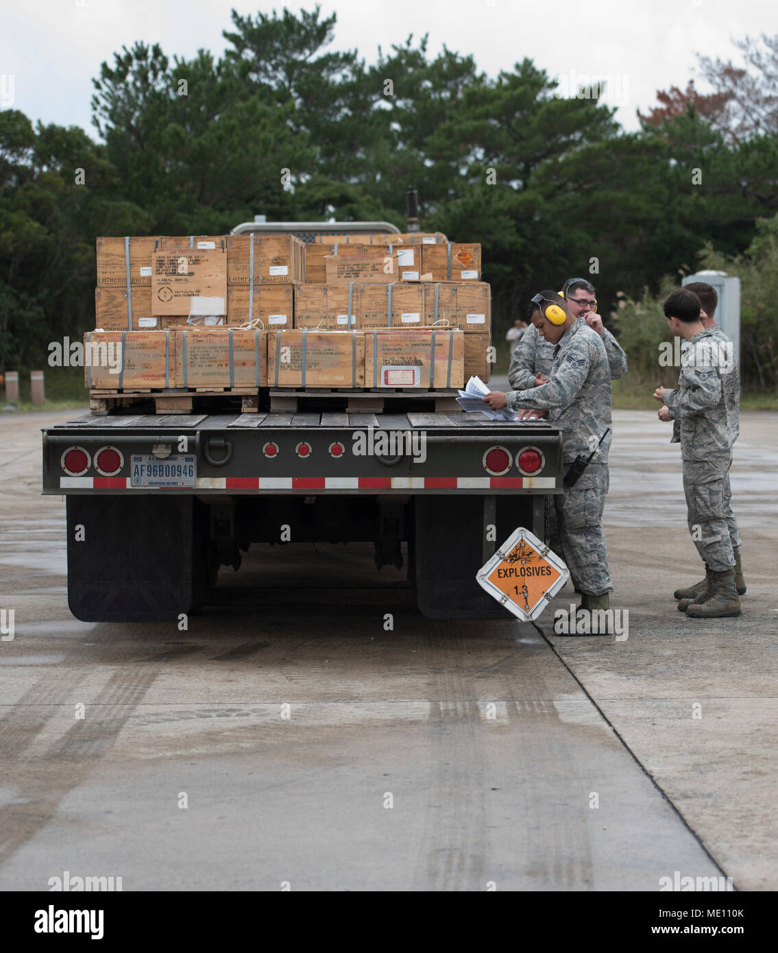 18th munitions squadron hi-res stock photography and images - Alamy