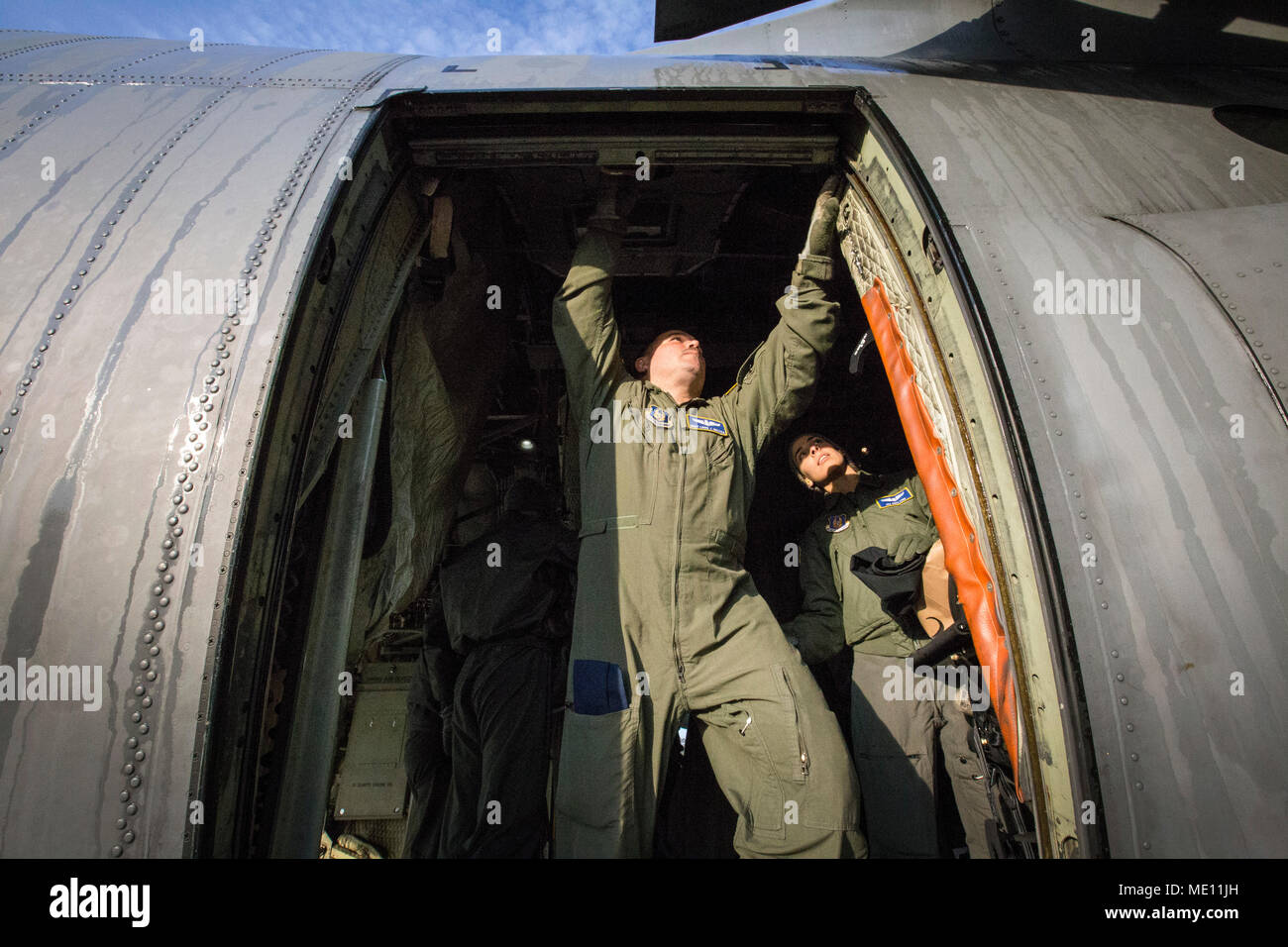 U.S. Air Force Master Sgt. Louis Muzyka, aeromedical evacuation ...
