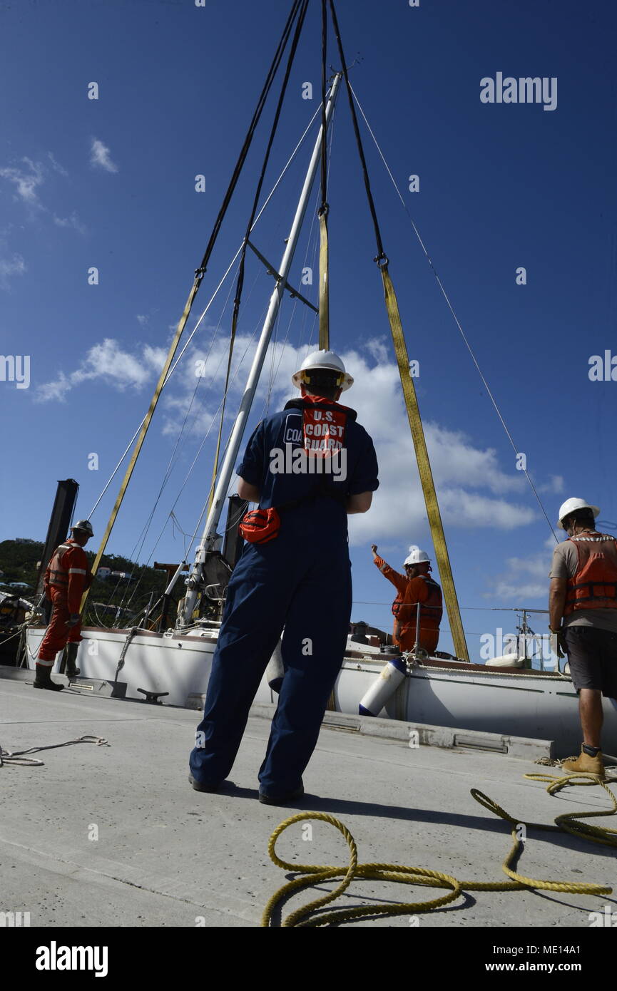 Coast Guard Petty Officer 1st Class Casey Burge, Pacific Strike Team ...