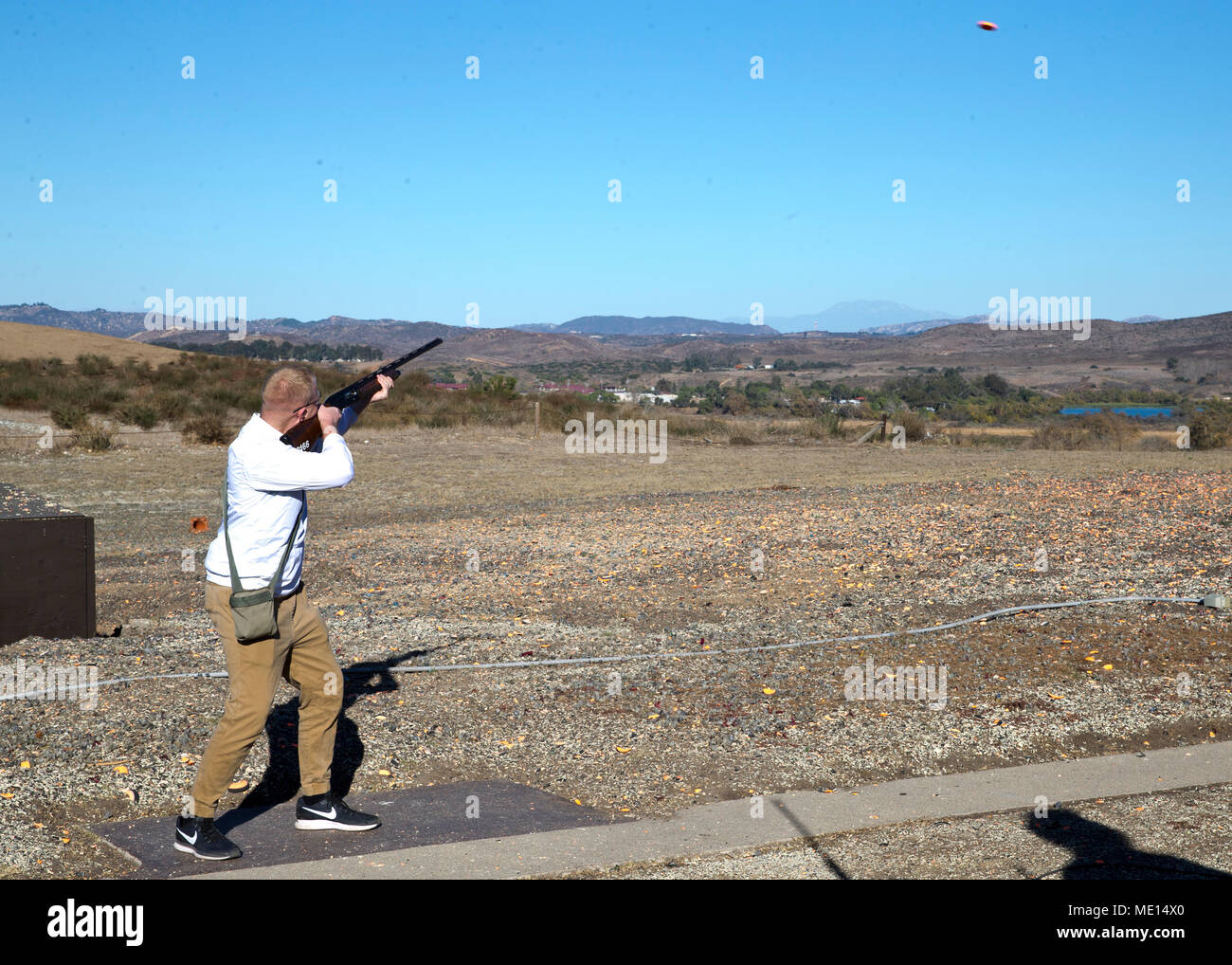 Marines with Marine Wing Headquarters Squadron 3, 3rd Marine Aircraft ...