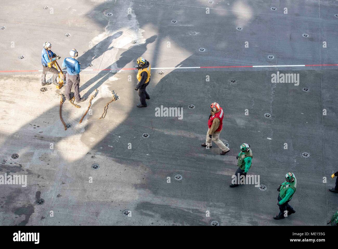 171216-N-ET513-005 ATLANTIC OCEAN (Dec. 16, 2017) Sailors conduct a ...